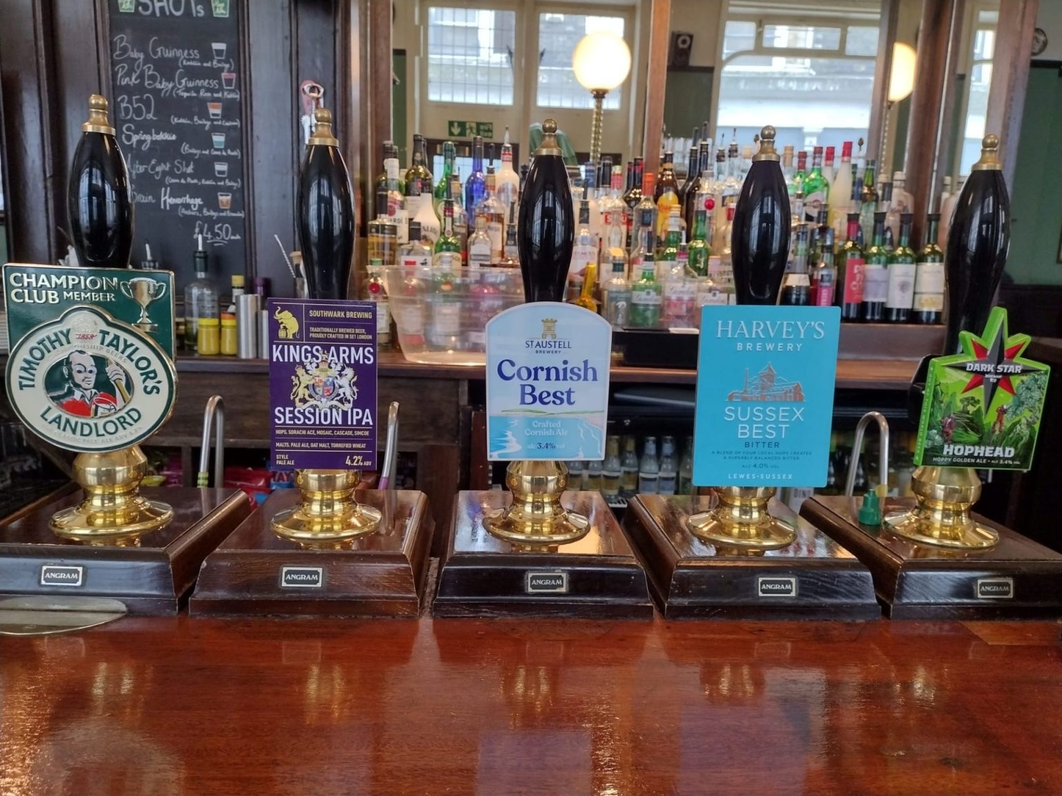 Drinks Menu: Wines, Spirits & Liqueurs | London | The King's Arms