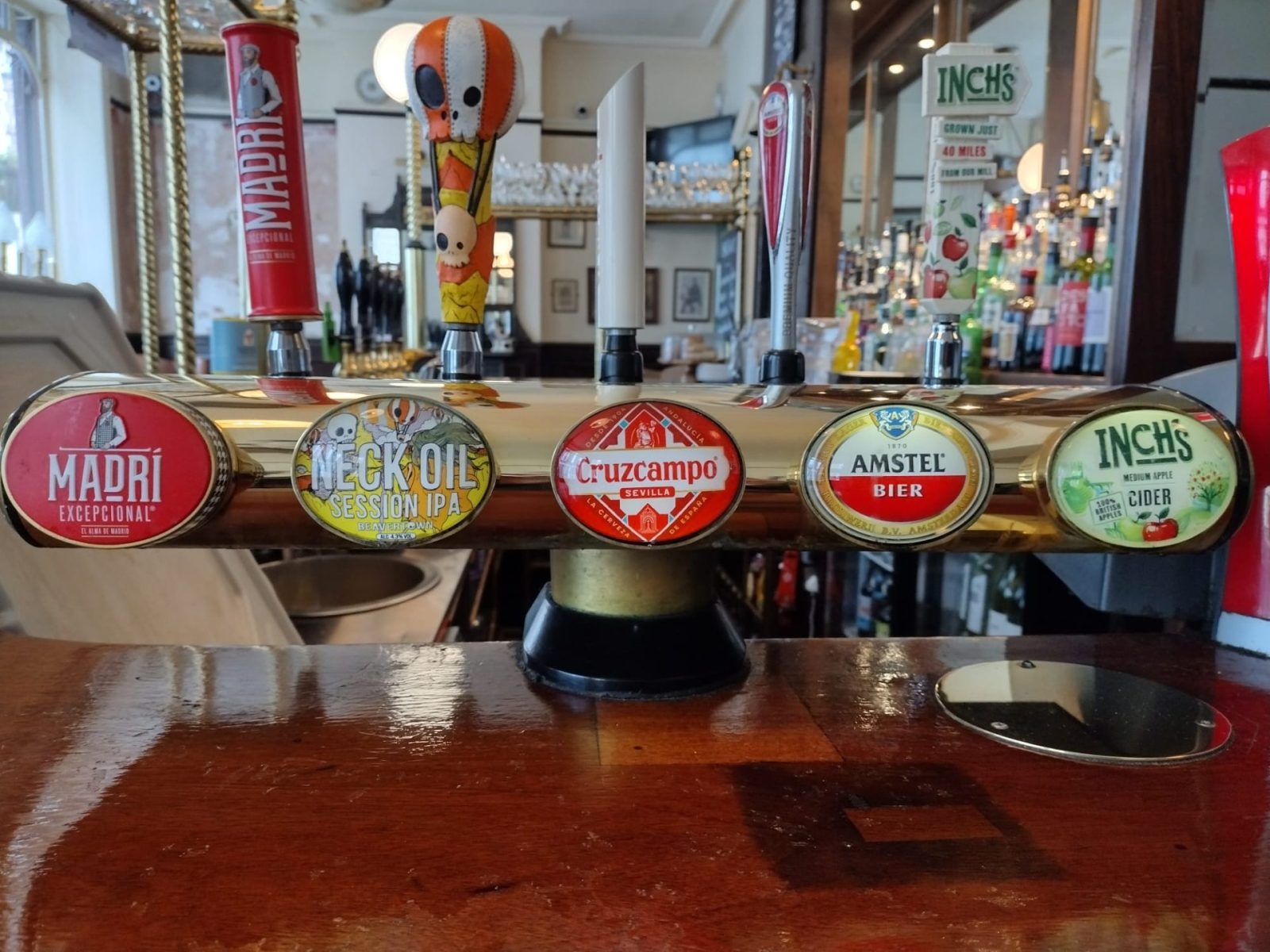 Classic British Pub | Borough, London | The King's Arms