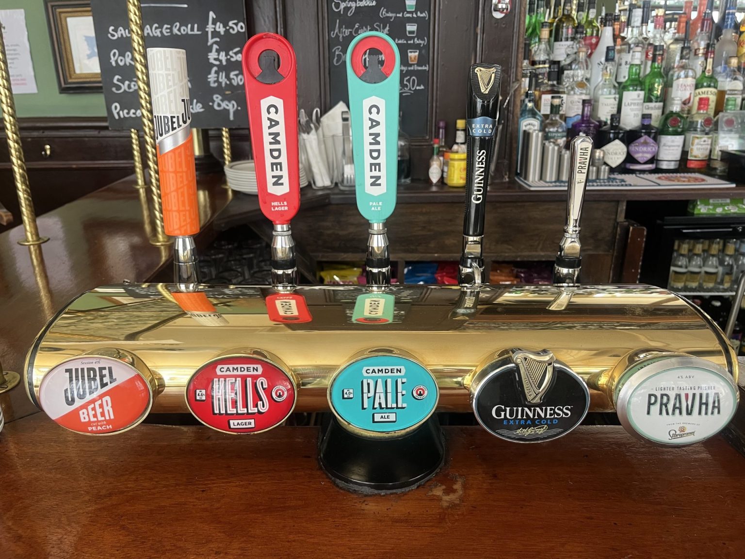 Classic British Pub | Borough, London | The King's Arms