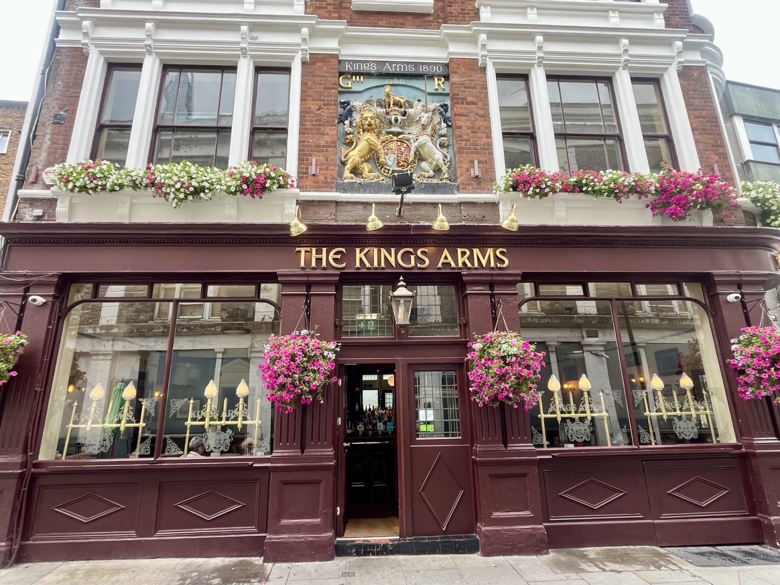 Classic British Pub | Borough, London | The King's Arms